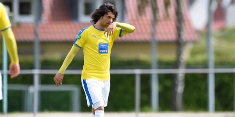 Papas Berühmtes Eigentor Sohn Von Kult Torwart Piplica Spielt Jetzt In Leipzig Mopo