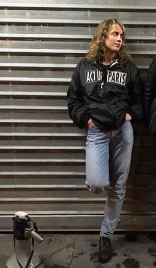 Pin On Adėle Haenel Cool Outfits Celebrities Female Adele