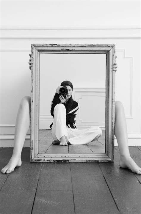 El Amor L Sbico Protagonista De Campa A Foto De Moda El