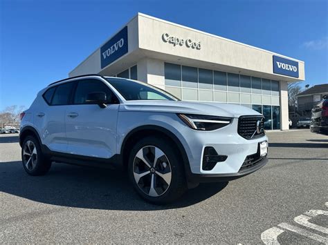 New 2026 Volvo Xc40 B5 Plus For Salelease Hyannis Ma Stock V4525