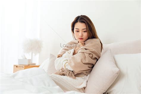 깨진 깨진 마음 슬픈 여자 사진 무료 다운로드 Lovepik