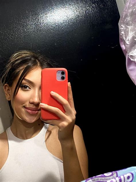 Iutr Post Gym Selfie R Irlgirls