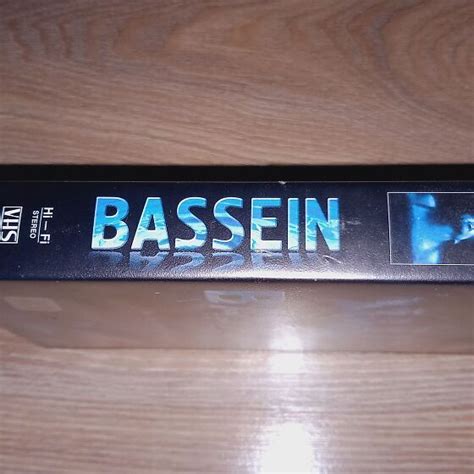 Vhs Õudusfilm Bassein Eesti K Subtiitrid 211545718 Ostaee
