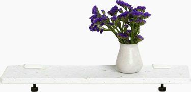 White Recycled Plastic Shelf Cm And White Hangers Nuage TIPTOE