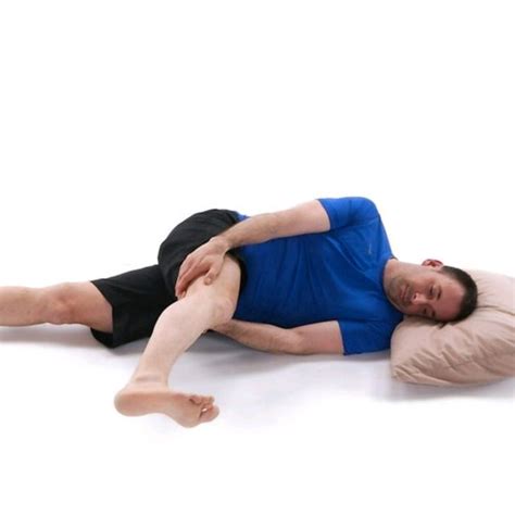 Sciatic Nerve Glide By Rachel Sawatzky Exercise How To Skimble