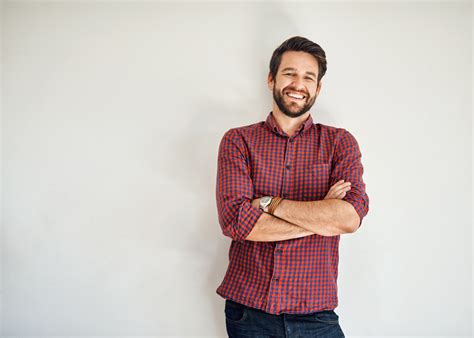 Estos Son Los Cinco Tíos De Tinder Que Más Se Parecen A Tu Padre El Mundo Today