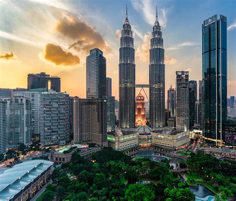 Best Locations To Photograph The Petronas Towers In Kuala Lumpur