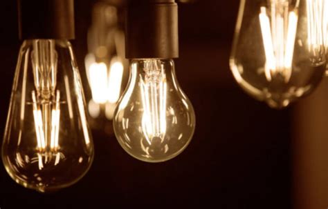 Експерт Компенсации за тока трябва има и през 2024 година