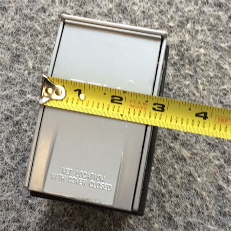 Hubbell 3686425 Wet Location Switch Cover With Switch Ebay
