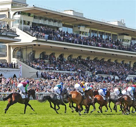 Quand Est Inauguré Lhippodrome Dauteuil Aginz