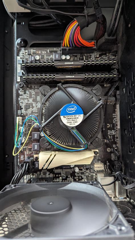 Sb Pwr Light Is Green On My Motherboard Screen Wont Turn On R Pcmasterrace