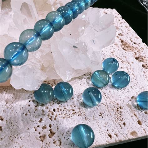 魔鬼海藍寶 透體海藍寶 魔鬼藍海藍寶 海水藍寶 海藍寶 天然水晶 散珠 水晶散珠 手鍊配件 散珠材料diy 蝦皮購物