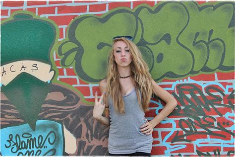 Ghetto Queen By Debofan On Deviantart Ghetto Queen By Debofan On Deviantart