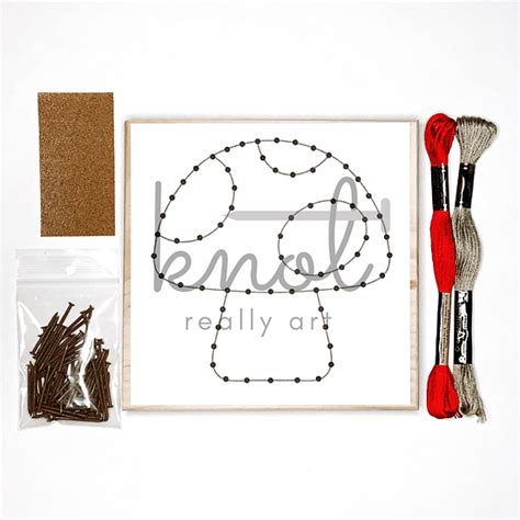 Small String Art Kit Mushroom Windseeker
