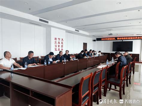 无棣县行政审批局：集中开展农机年检免费上门服务工作检验宣传