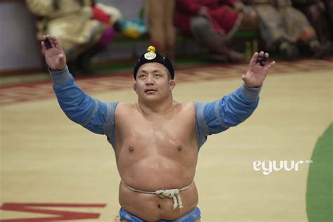 Улсын заан Б Бат Өлзий улсын харцага Б Цэдэнсодномоор тав давж шөвгийн наймд шалгарлаа Eguur Mn