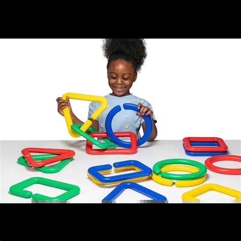 Giant Linking Shapes
