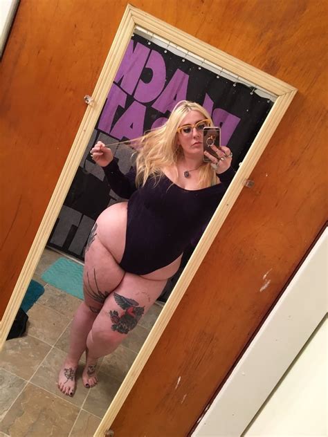 Monster Hips Huge Ass Tatted Pierced White Bbw Porn Pictures Xxx