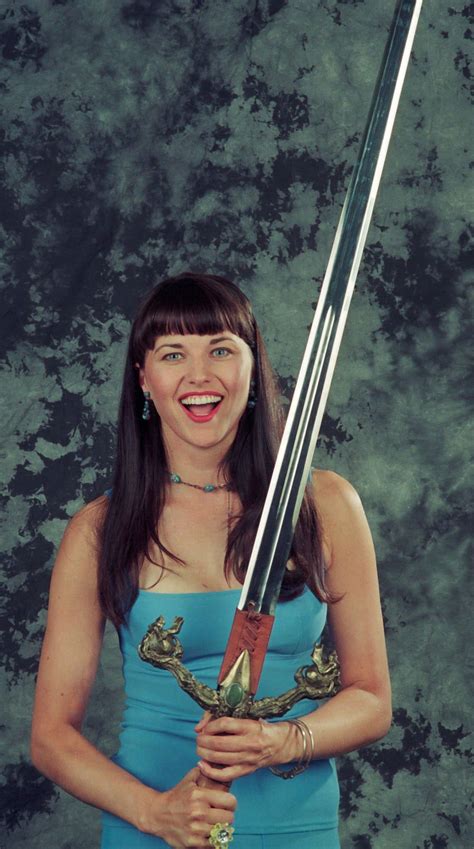 Lucy Lawless 1997 Photoshoot • Celebmafia