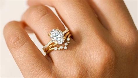 Who Keeps The Engagement Ring After A Breakup Quick Answer And Tips