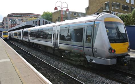 Class 168 Turbostar Dmu Oo