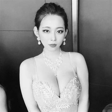 미스맥심 출연했던 회사원 ㅗㅜㅑ