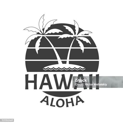 해변과 야자수로 가득한 하와이 알로하 프린트 타이포 그래피를 위한 여름 및 열 대 배지 하와이안 엠 블 럼 벡터 일러스트입니다 0명에 대한 스톡 벡터 아트 및 기타 이미지