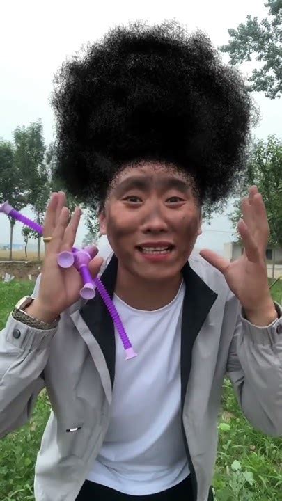 哈哈哈娱乐一下😂😂😂 家有萌娃欢乐多 亲子时光 无论生活有多苦涩我依然是欢乐的 给生活找点乐子 专治不开心 儿童时光 戏精上线 小孩子的快乐总是那么简单 Dou 小助手