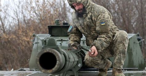 Керівництво військової частини продавало продукти для військових деталі Фінанси Bigmir Net