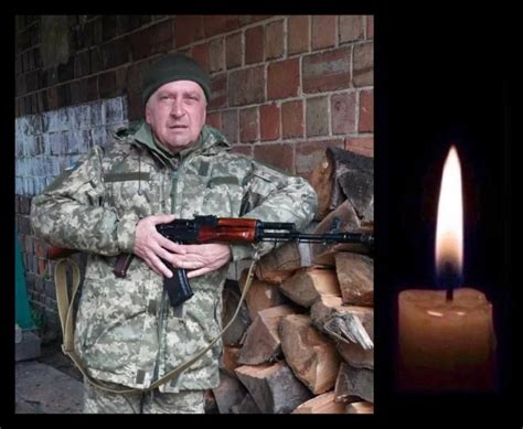 У Чернівцях прощаються з двома військовими що загинули в боях за Україну Шпальта