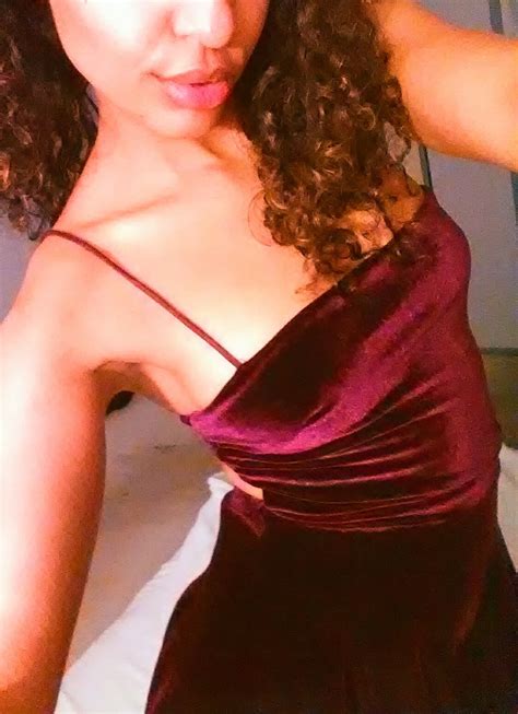 Let S Make Out By A Campfire Scrolller