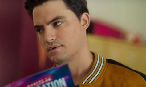 Sex Education Felipe Neto Janta Conservadores Em Novo Promocional Da Série