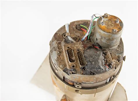 Sidewinder Air To Air Missile Seeker Head And Body Components Inert