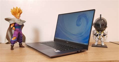 Geek Lifestyle Review Huawei MateBook D