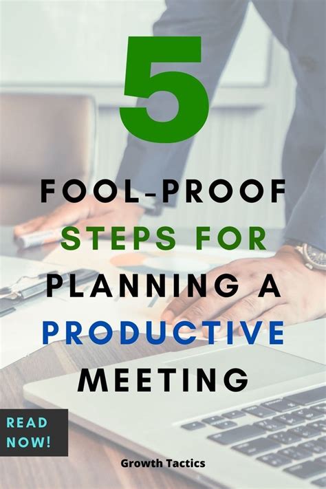 How To Run Effective Staff Meetings Easy Steps Good Leadership Skills Effective Meetings