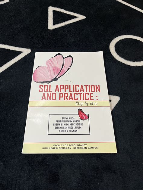 Sql Accounting Hobbies And Toys Books And Magazines Textbooks On Carousell