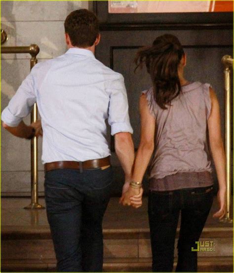 Justin Timberlake And Mila Kunis Kissing At Grand Central Photo