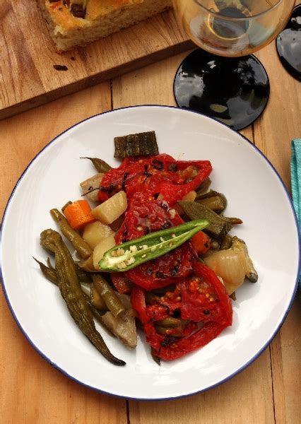 Постен гювеч