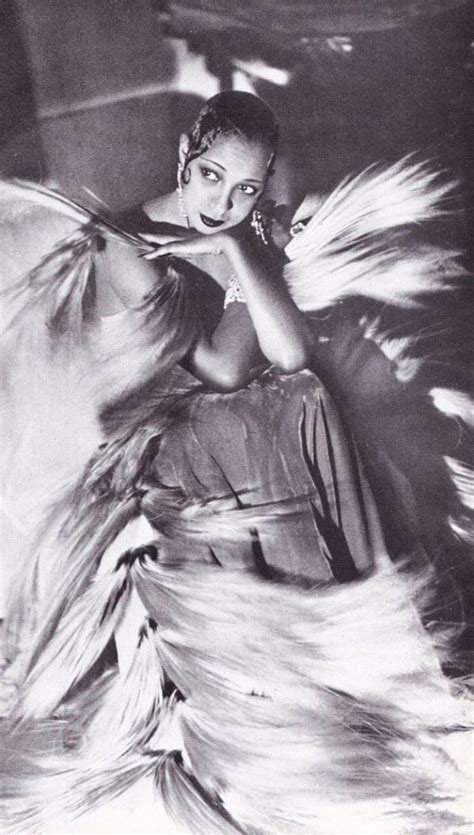 22 Beautiful Vintage Photos Of A Young Josephine Baker In The 1920s