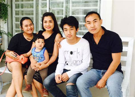 គួរ ឲ្យ សរ សើរ សាវិន ហ្វីលីព បរិច្ចាគ អណ្ដូង ទឹក ថ្មី មួយ ជូន គ្រួសារ ខ្វះ ខាត អប អរ ថ្ងៃ ខួប