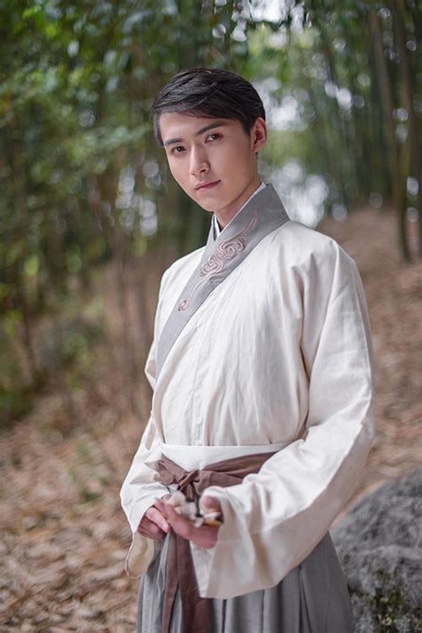 汉服绣花交领襦裙男子齐腰襦裙 国风网
