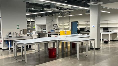 Washington State Patrol Opens Toxicology Lab To Help Improve Backlog Issues