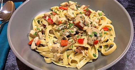 Turkey Fettuccine Alfredo Live Fit Fine