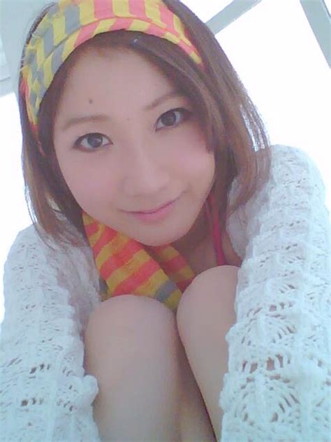 土山茜（つちやまあかね）の部屋 グラドル自画撮り部 の部室