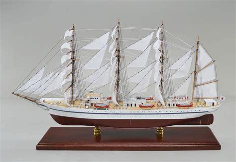 船舶精密模型モデルシップ制作 展示用模型の製作 艦船精密模型旅客機 戦闘機 ヘリコプター精密模型鉄道模型レイアウトジオラマ完成品精密