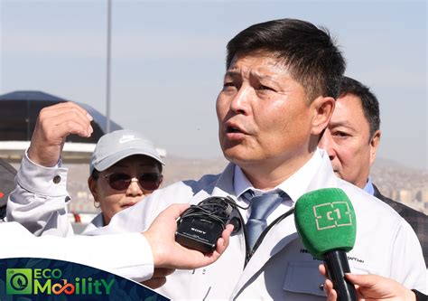 Наадамчдын гудамжнаас Эрчим хүчний гудамж хүртэлх 2 8 км авто зам гүүрийн зорчих хөдөлгөөнийг