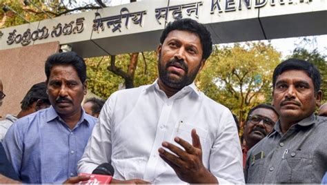 Ys Vivekanandareddy Murder Case Updates Kadapa Mp Avinash Reddy Filed