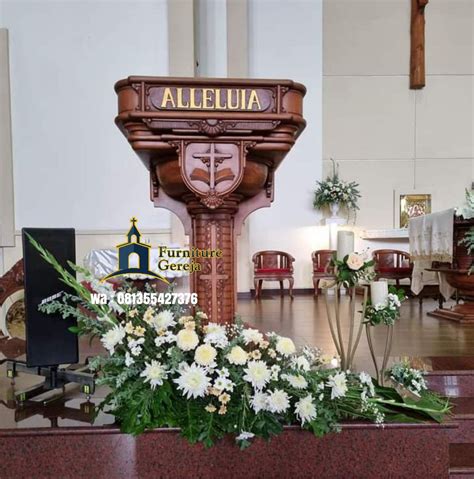 Mimbar Gereja Gereja Dekorasi