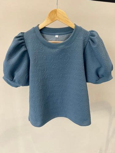 Textured Crop Top At Best Price In Delhi Delhi Shree Laadli Jee Overseas Pvt Ltd