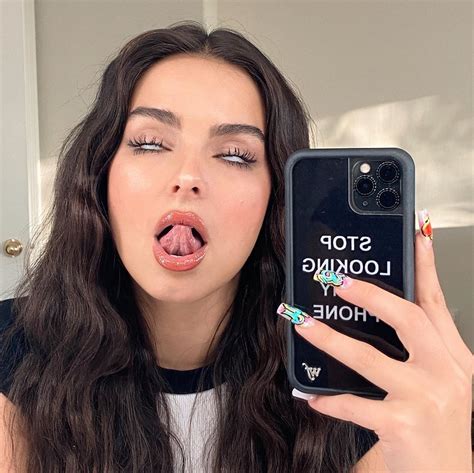 She Knew What She Was Doing🤤 Scrolller